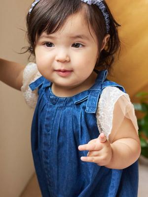 La Stella】リボンギャザーデニムロンパース | ロンパース La Stella】リボンギャザーデニムロンパース | ロンパース